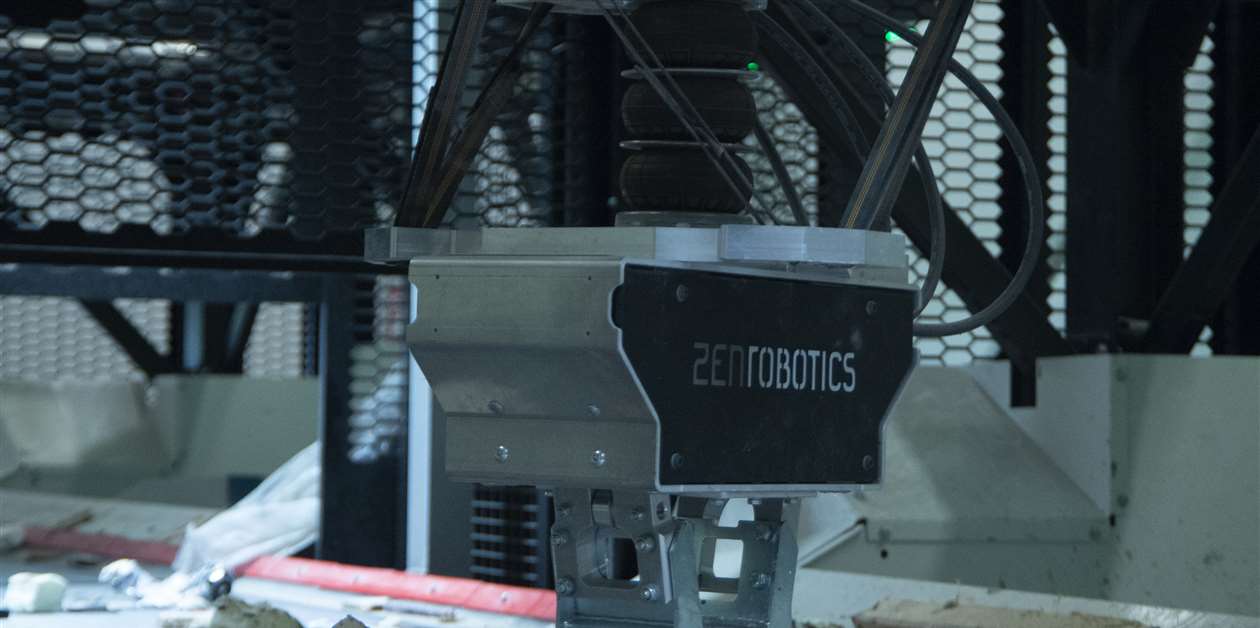 How robots powered by artificial intelligence are helping one recycler boost productivity - KHL ...