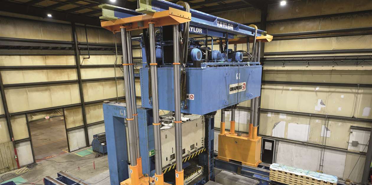 Monumental moves: inside some of 2024’s complex rigging and transport operations - KHL Group