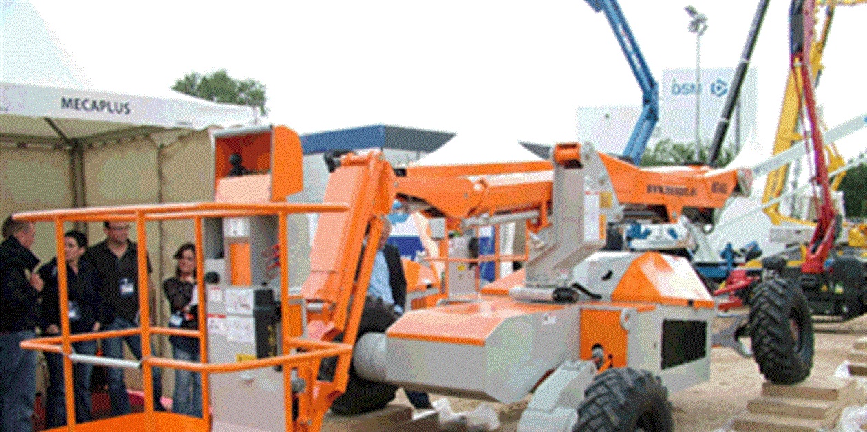 Mecaplus shows new 16m platform - KHL Group