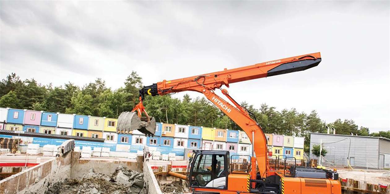 Hitachi excavators tackle confined spaces - KHL Group Hitachi excavators tackle confined spaces - KHL Group