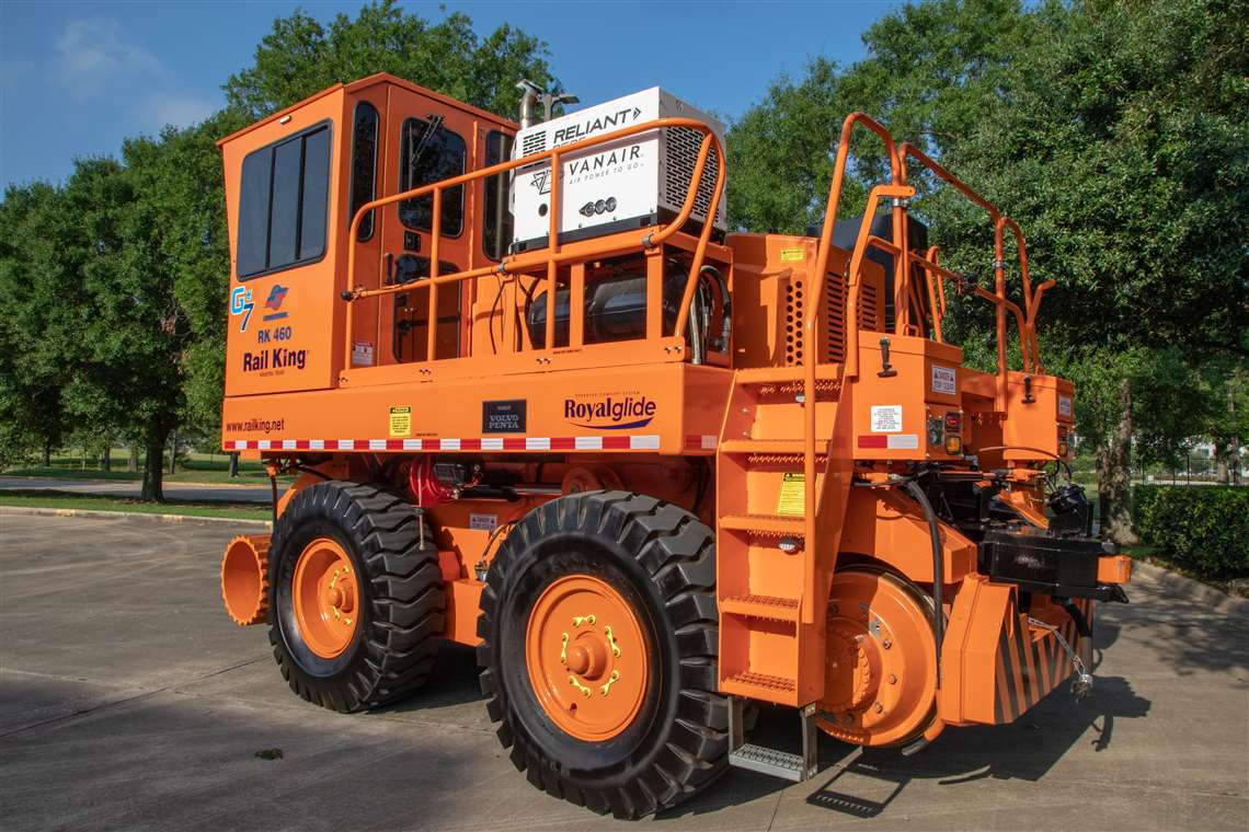 Volvo Penta powers new railcar mover - KHL Group