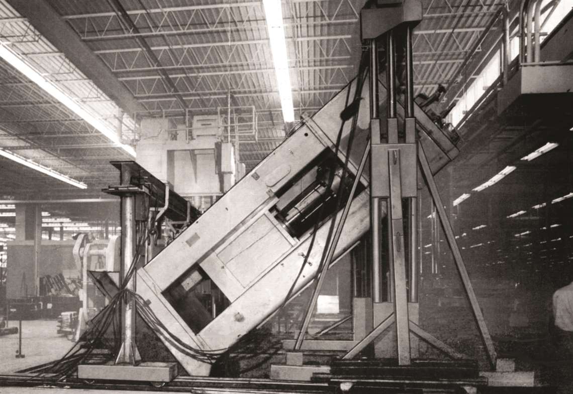 Celebrating the 60th anniversary of the hydraulic gantry system - KHL Group