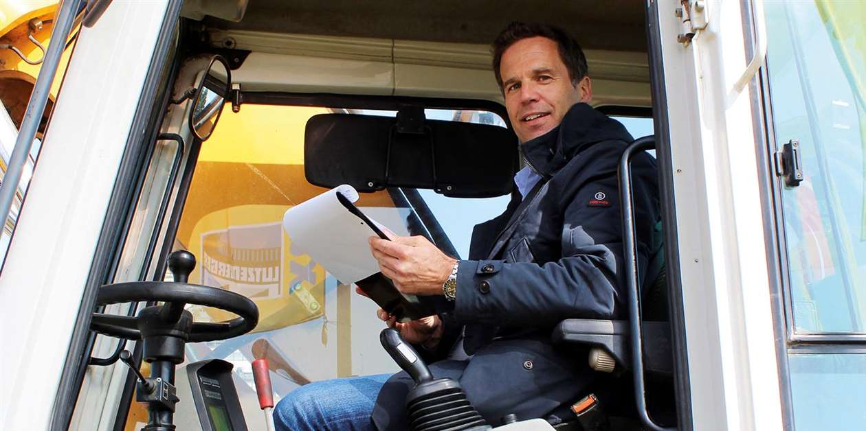 New hydraulic oil from Avia BANTLEON saves fuel at Lutzenberger ...