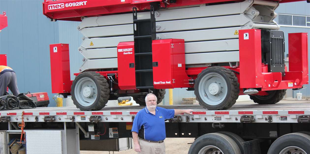 4-Way Equipment Rentals purchases two MEC 6092RTs - KHL Group