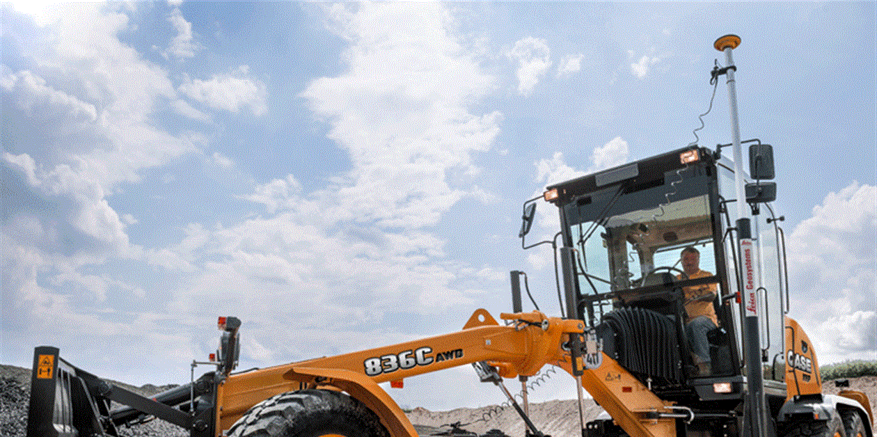 Case’s first European grader - KHL Group