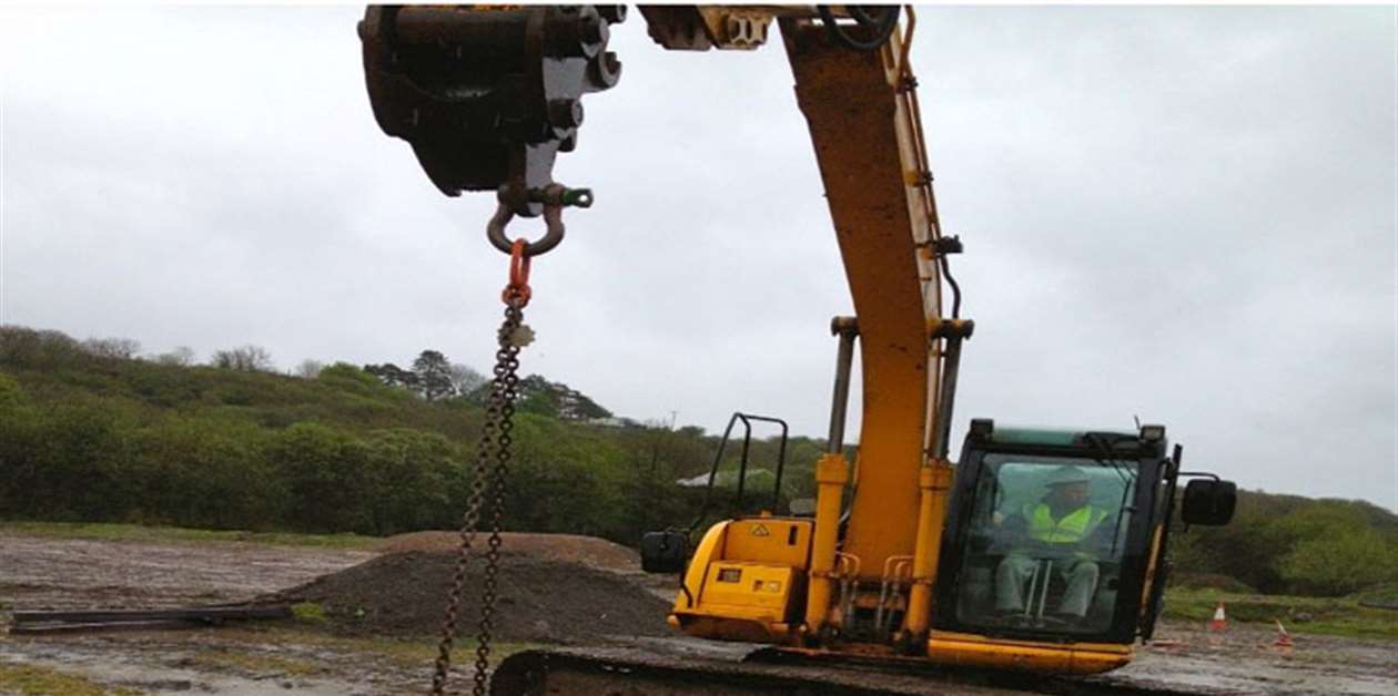 Guidance on lifting with excavators - KHL Group