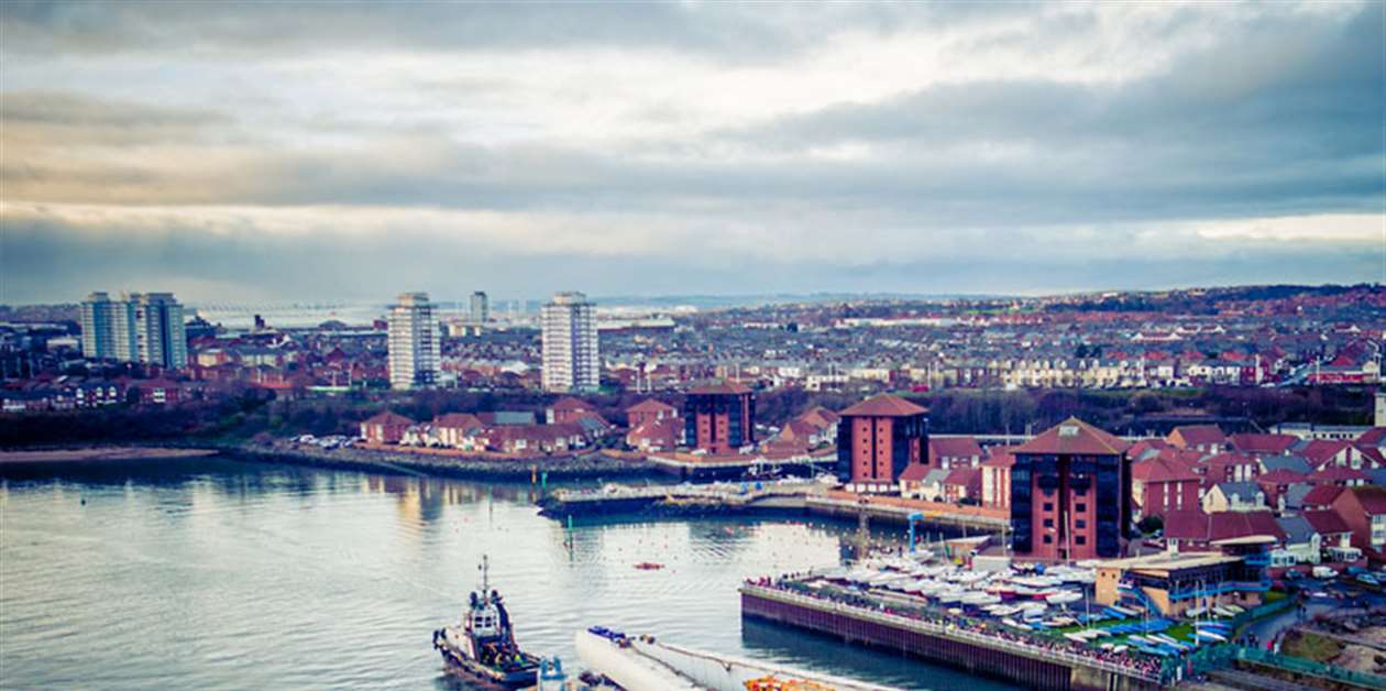 Centrepiece of UK bridge ready - KHL Group