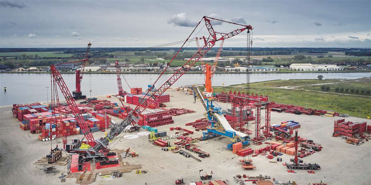 Mega cranes tackle projects around the globe - KHL Group