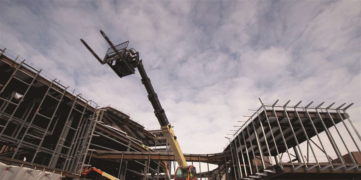 New JLG rotating telehandlers on site - KHL Group