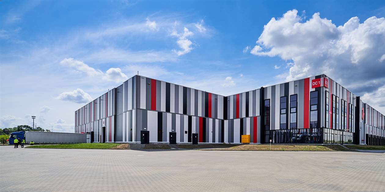 First products roll out of Sinoboom Europe factory - KHL Group