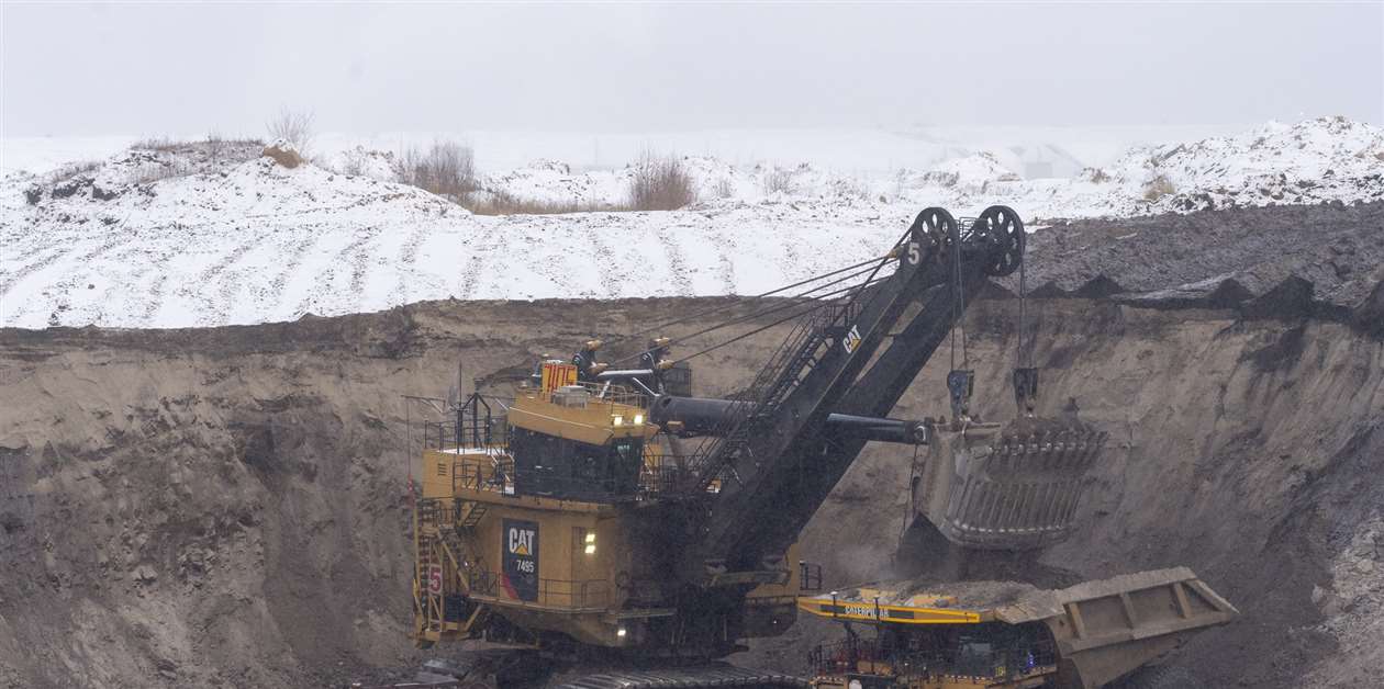 Caterpillar autonomous trucks achieve over 5 billion tons moved - KHL Group
