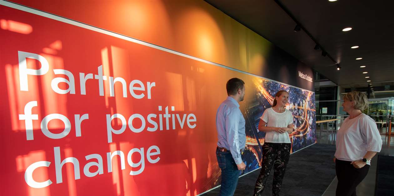 Eight positive signs for construction - KHL Group