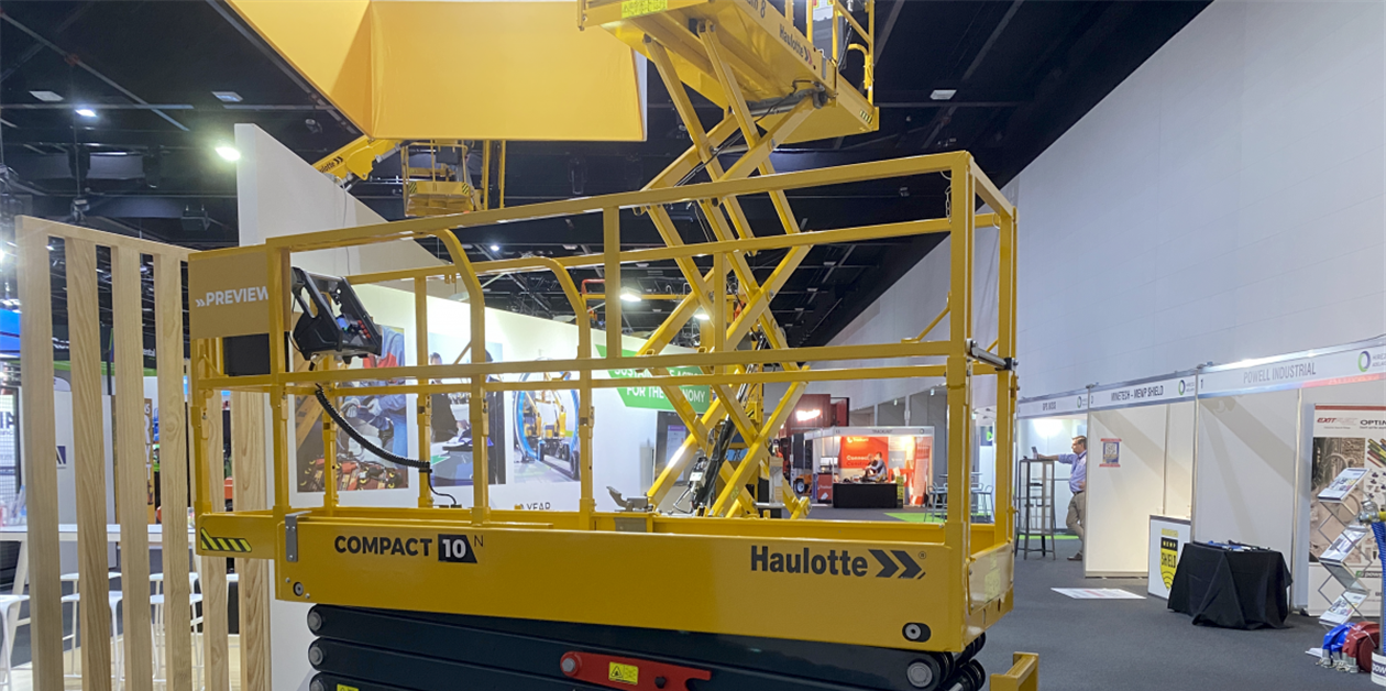 First Haulotte Compacts to Australia - KHL Group