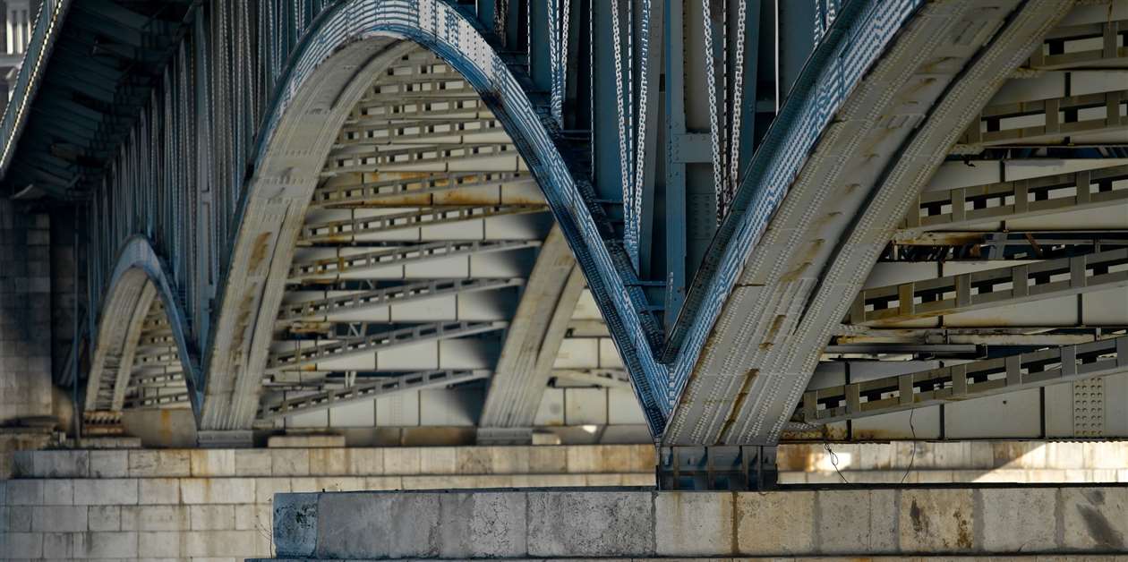 How a new corrosion sensor could detect bridge defects earlier - KHL Group