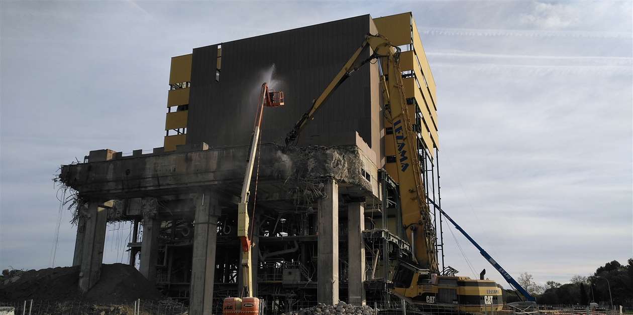 Applying 25 years’ experience to power plant demolition - KHL Group