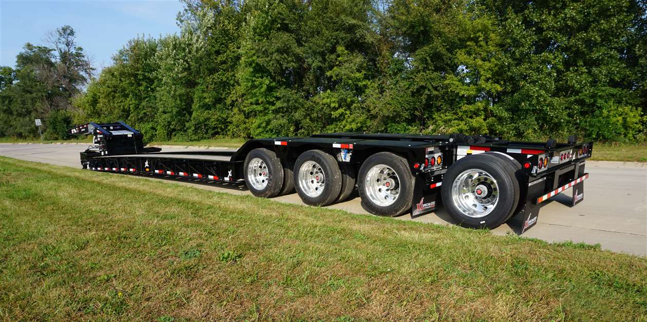 XL Specialized unveils latest lowboy trailer - KHL Group
