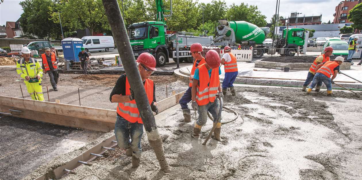 UK set to encourage overseas construction workers - KHL Group