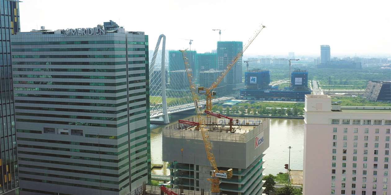 How tower cranes are transforming cities - KHL Group