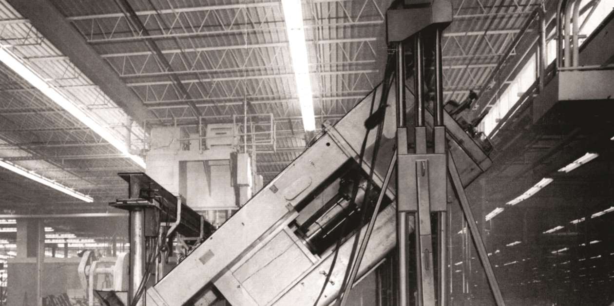 Celebrating the 60th anniversary of the hydraulic gantry system - KHL Group