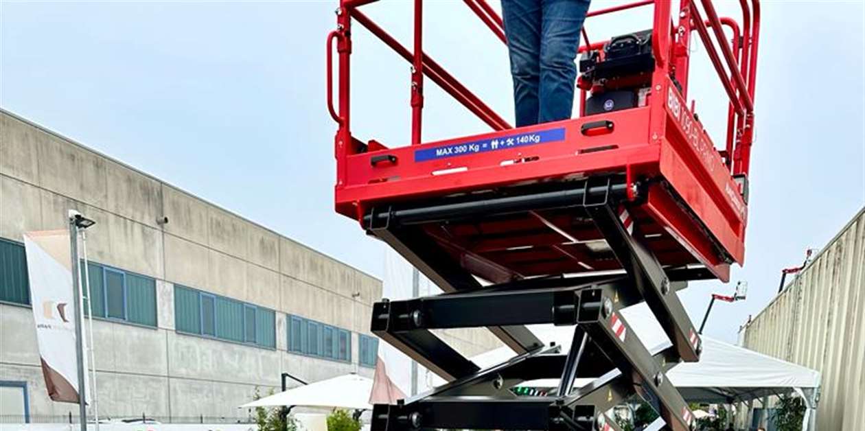 AlmaCrawler celebrates 10th birthday with electric lift launch - KHL Group