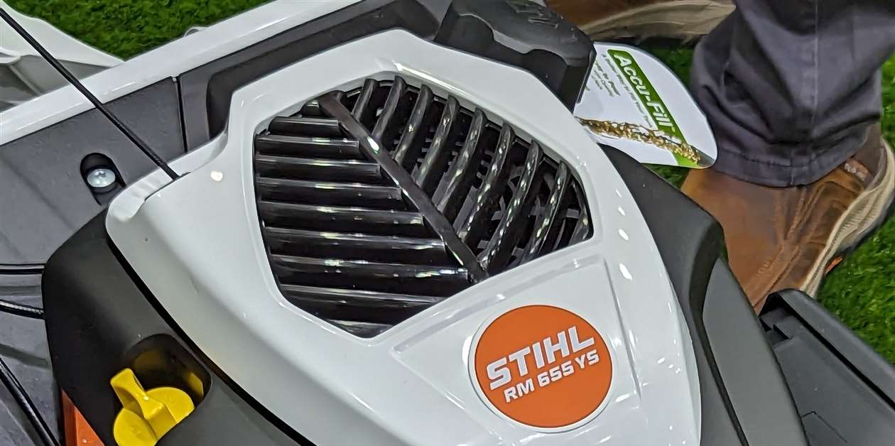 Stihl shows new mowers at Equip Expo - KHL Group