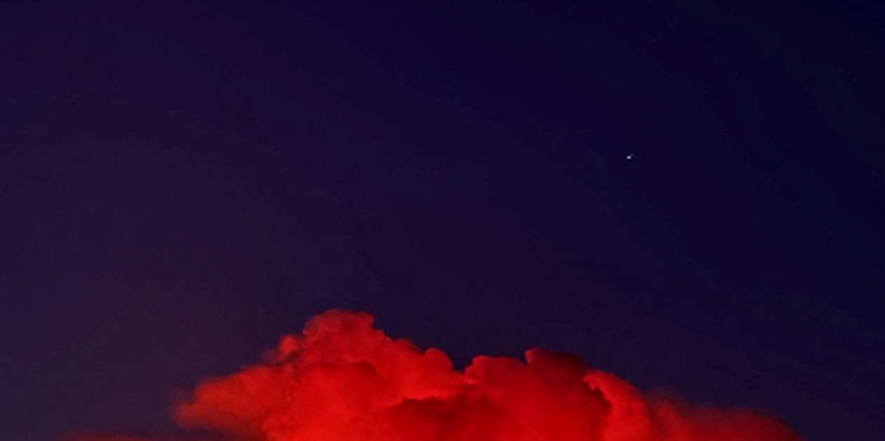 Lava barriers partially protect Icelandic town - KHL Group