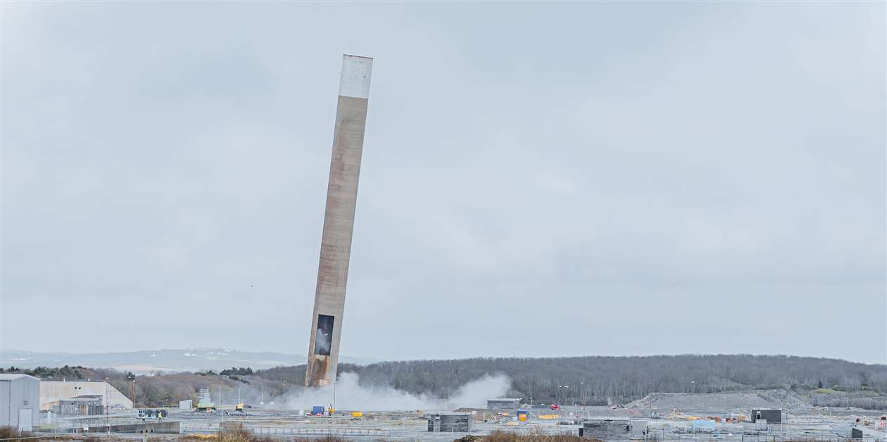 Total Reclaims downs 122-m Holyhead chimney stack - KHL Group