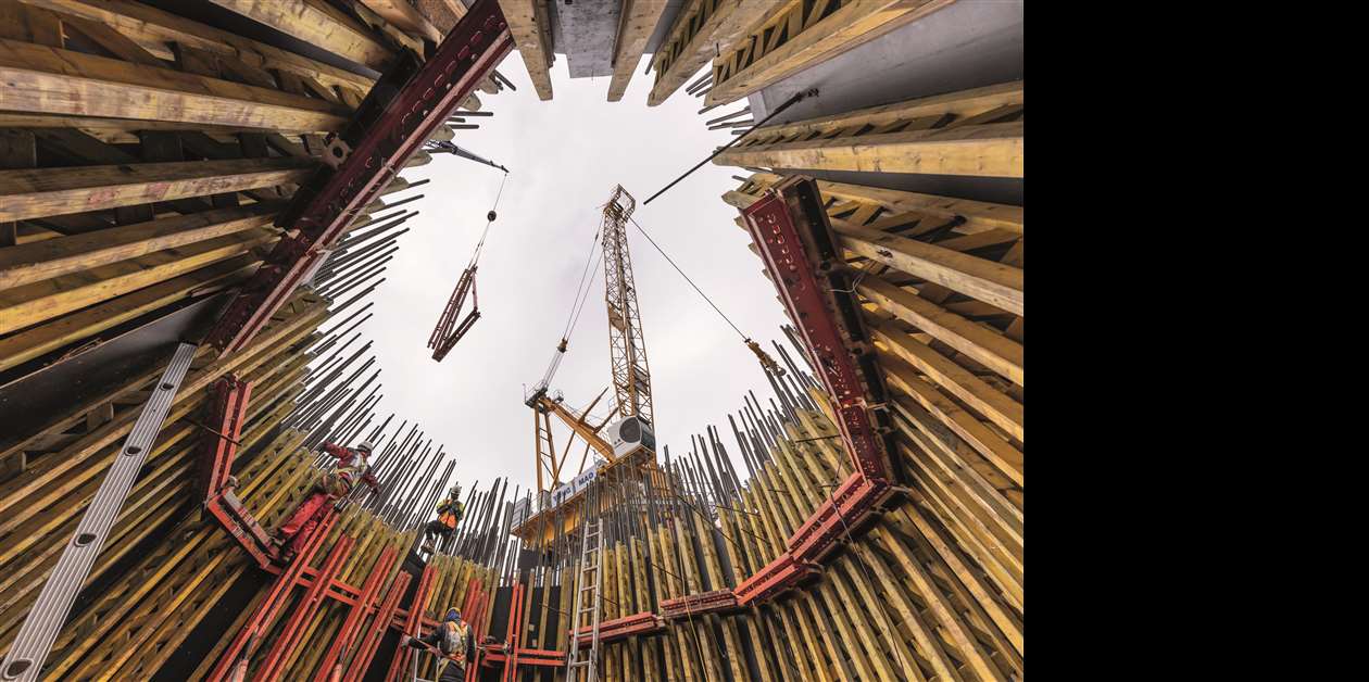 Photos: World’s longest asymmetric cable-stayed bridge - KHL Group