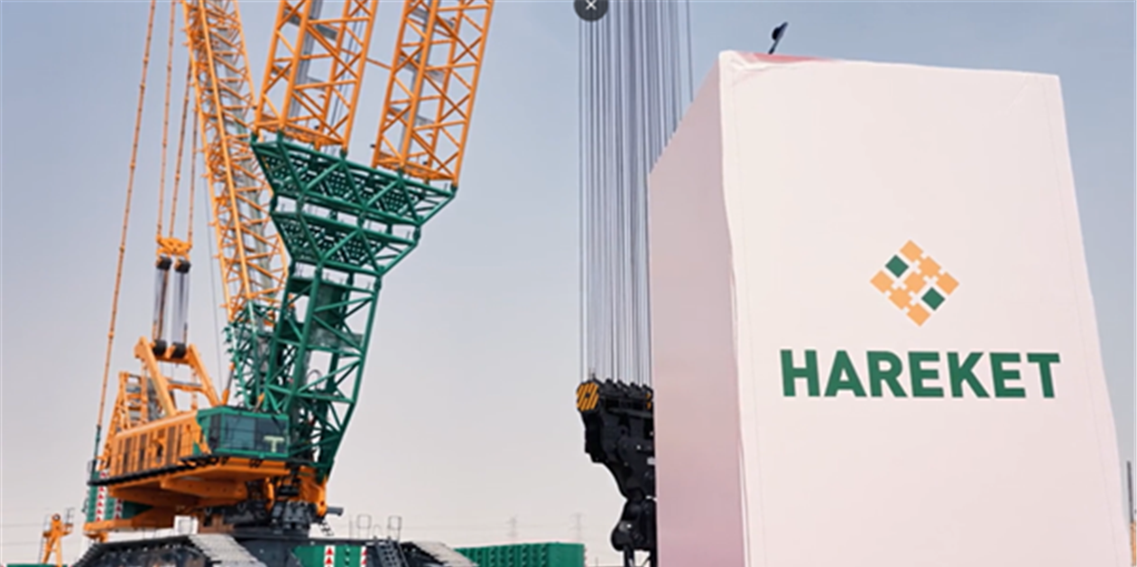 Hareket gets 2,200 tonne crawler crane - KHL Group