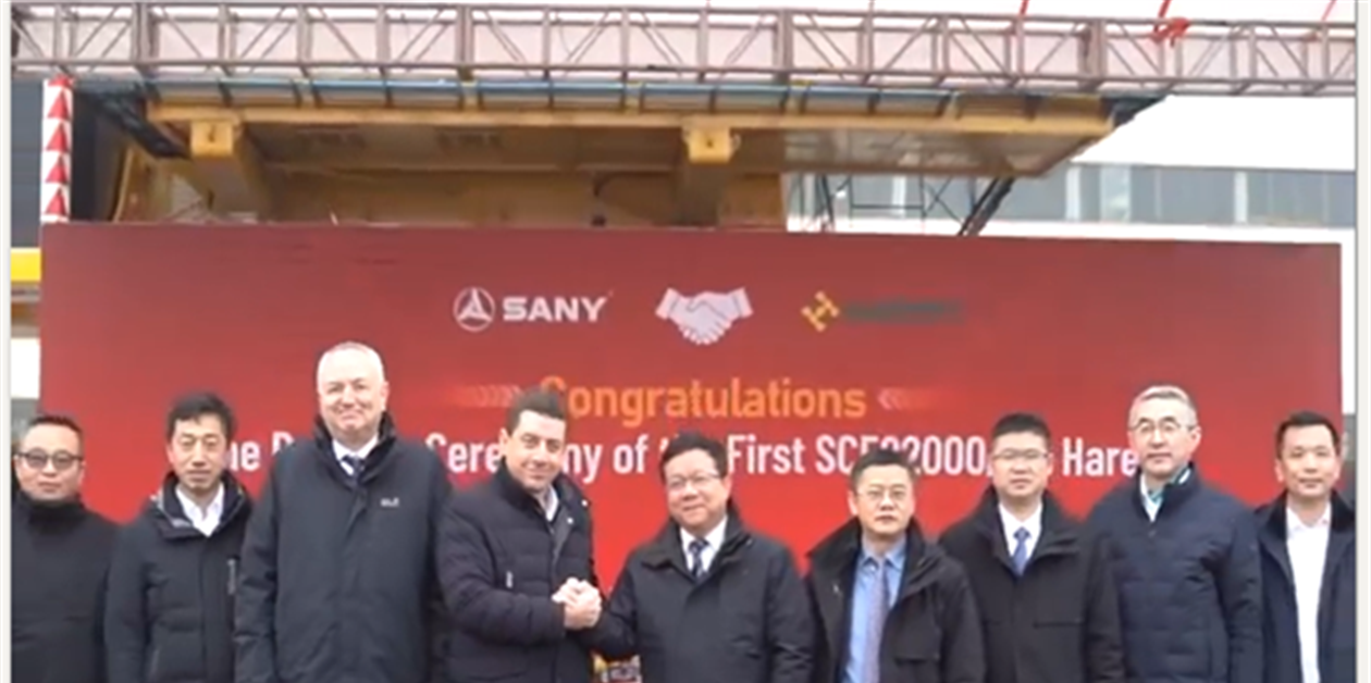 Hareket gets 2,200 tonne crawler crane - KHL Group