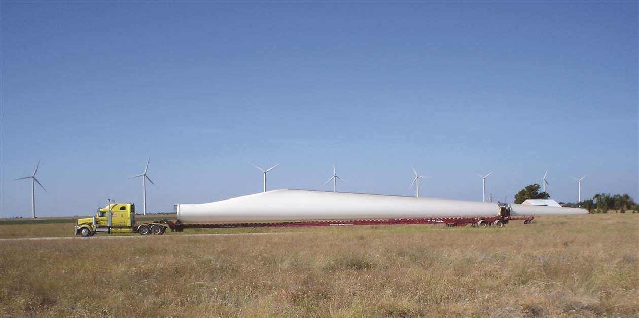 Innovative equipment revolutionizes hauling of wind components - KHL Group