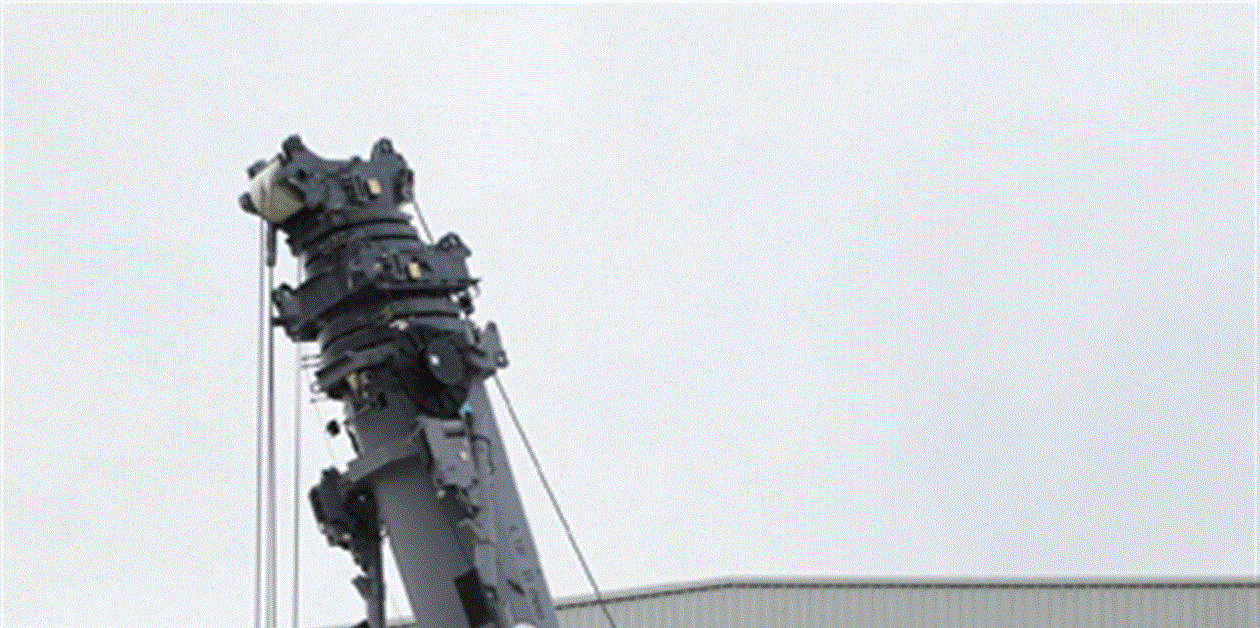 Liebherr LTR 11200 tele crawler in the iron - KHL Group