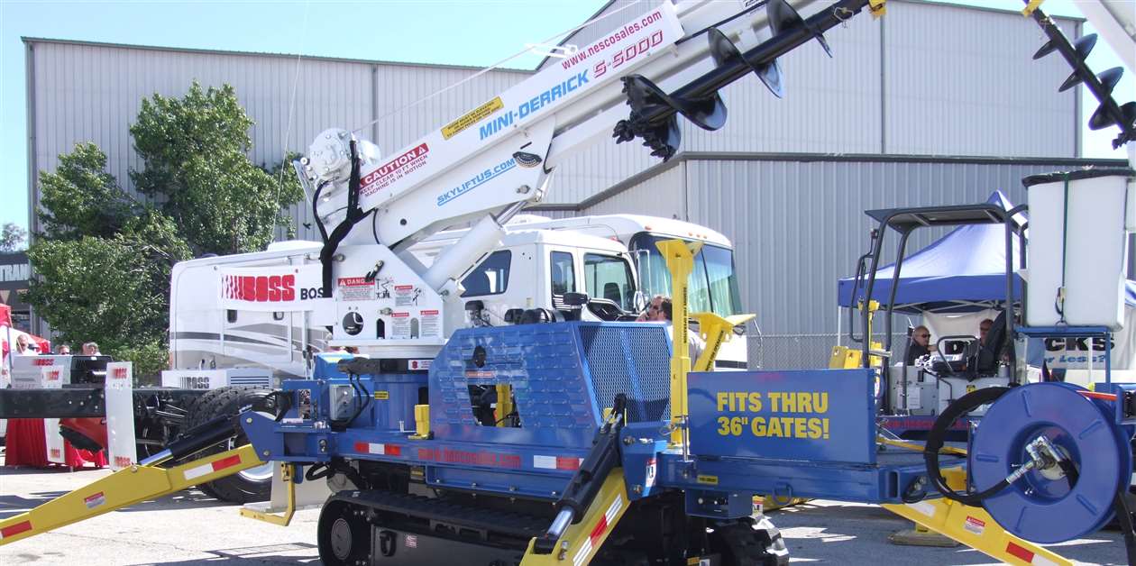 Skylift goes big with mini-derrick - KHL Group