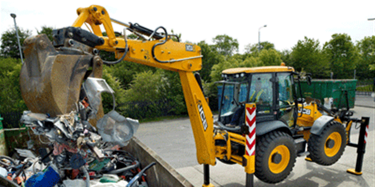 JCB introduces waste handler backhoe loader - KHL Group