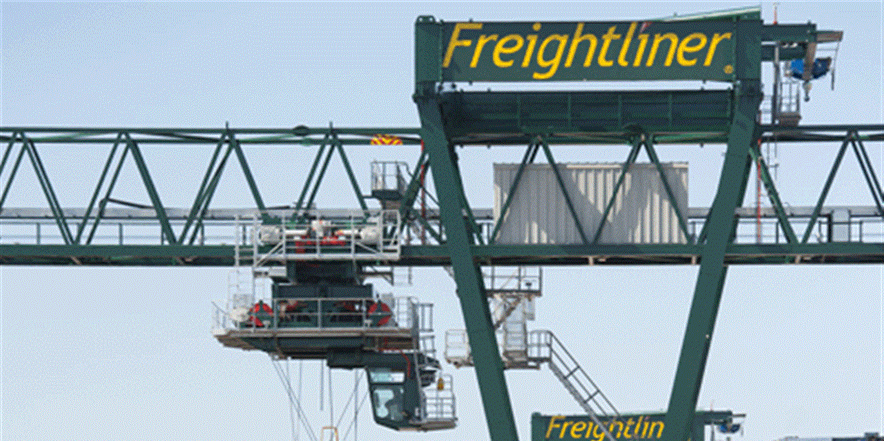 Freightliner welcomes two new RMGs - KHL Group