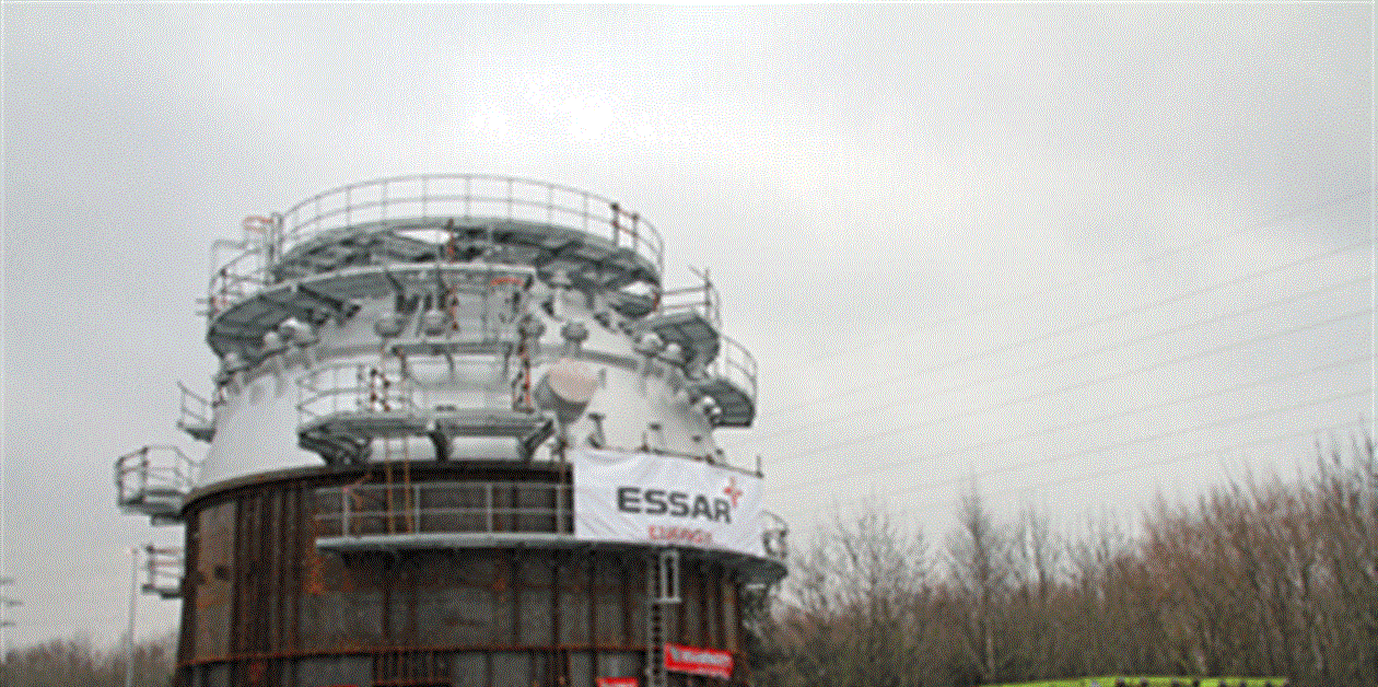 Stanlow cat cracker on UK motorway - KHL Group