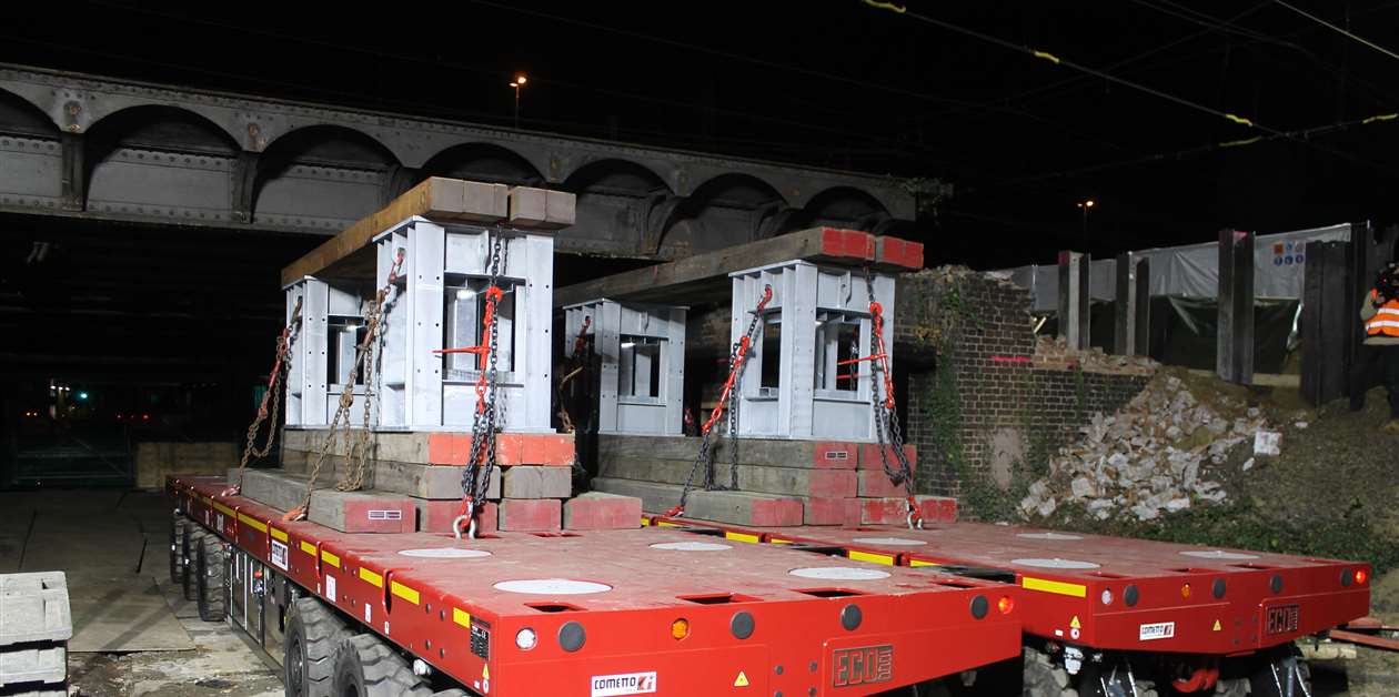 Schares in bridge move - KHL Group