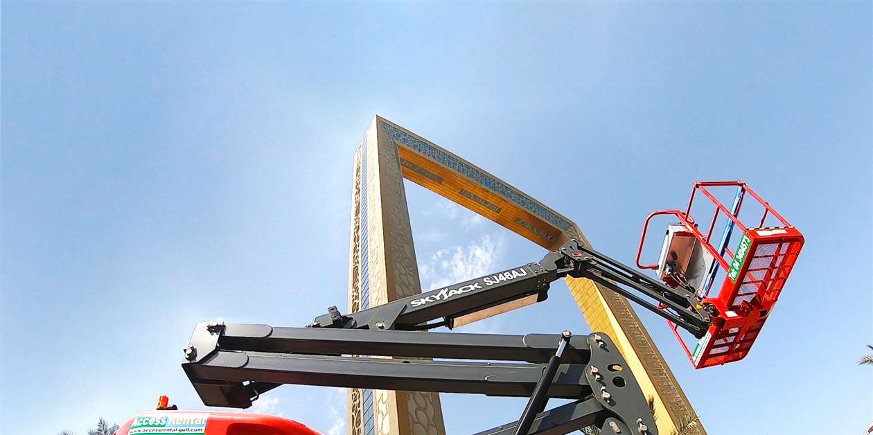 Access Rental Gulf major boom order - KHL Group