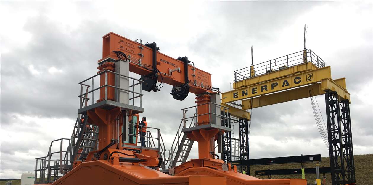 Vertical cask transporter from Enerpac - KHL Group