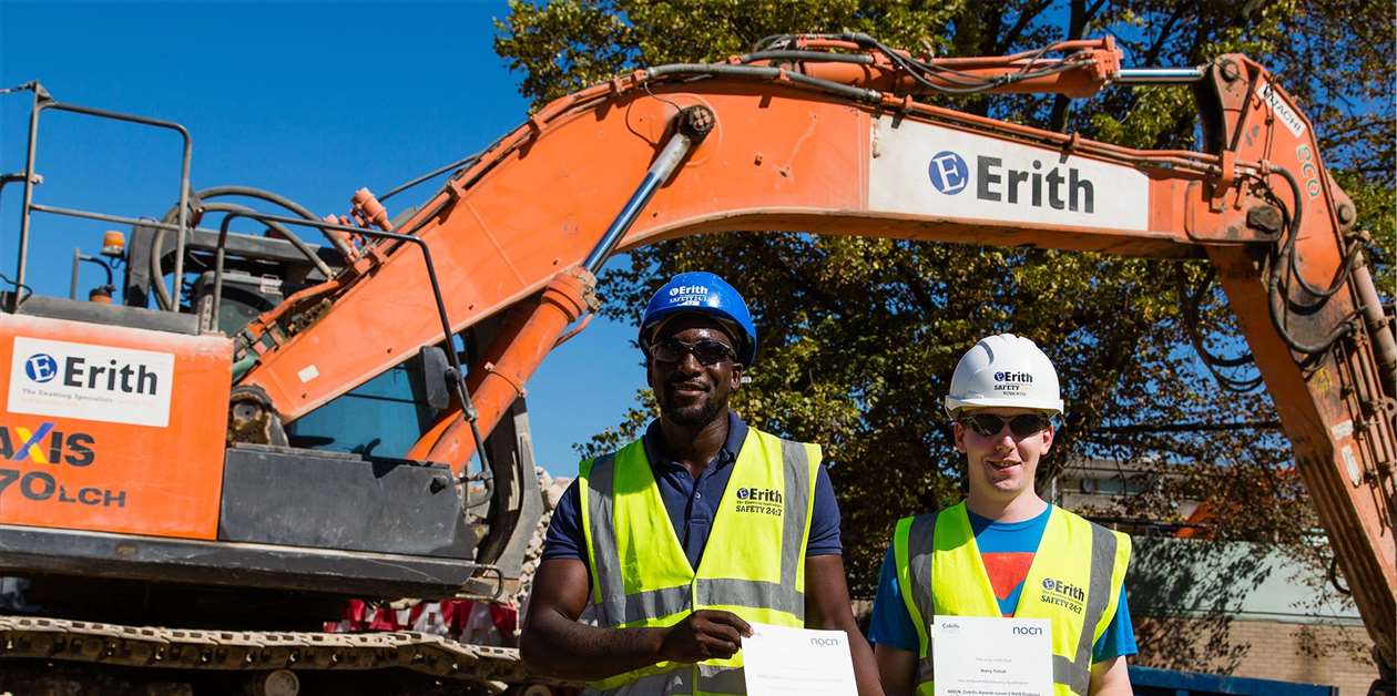 Erith apprentices take next step - KHL Group