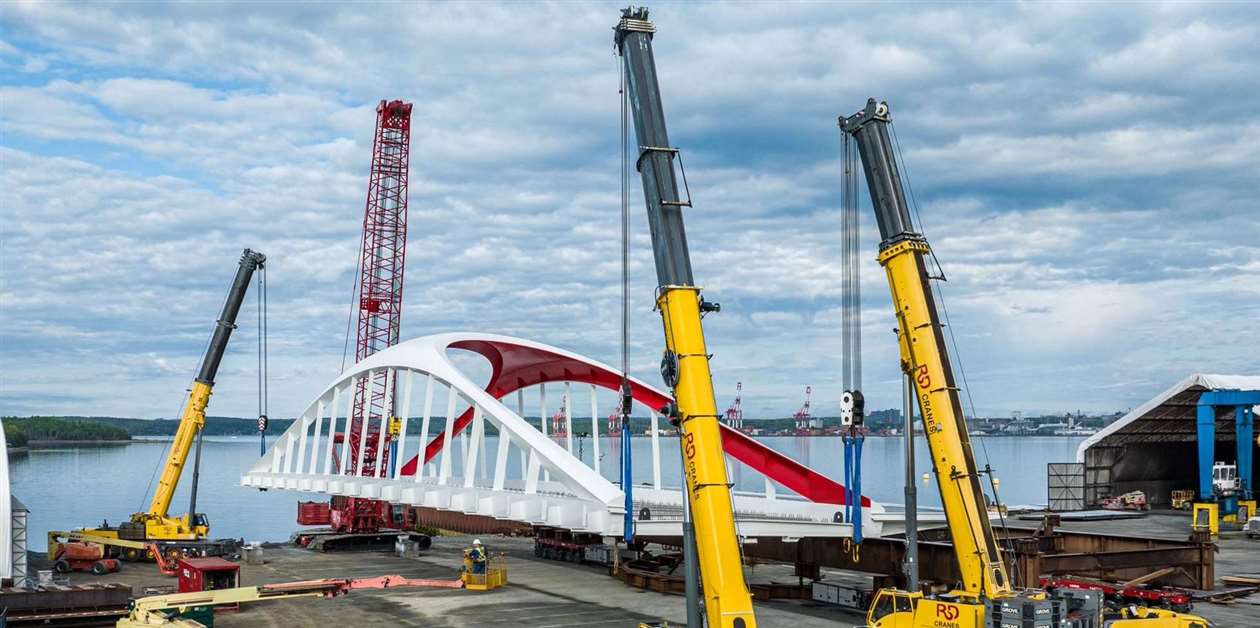 R&D Crane utilizes four cranes for complex Canadian bridge lift - KHL Group