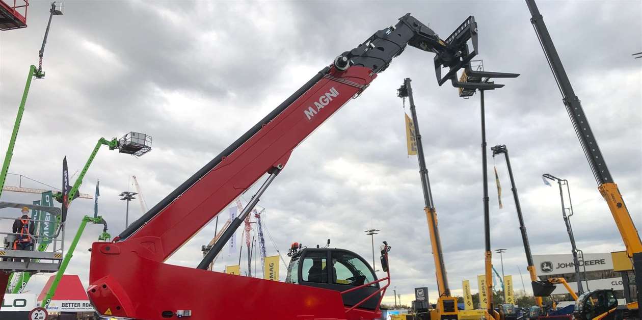 Magni expands telehandler range - KHL Group