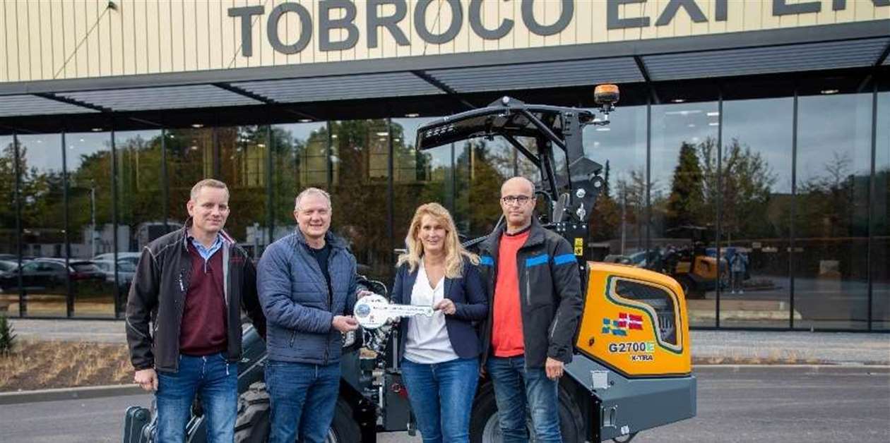 Tobroco-Giant delivers 1,000th G2700 loader - KHL Group