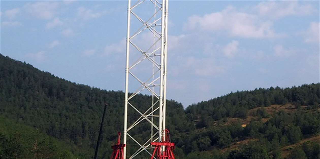 ALE uses strand jacks to heighten wind tower - KHL Group