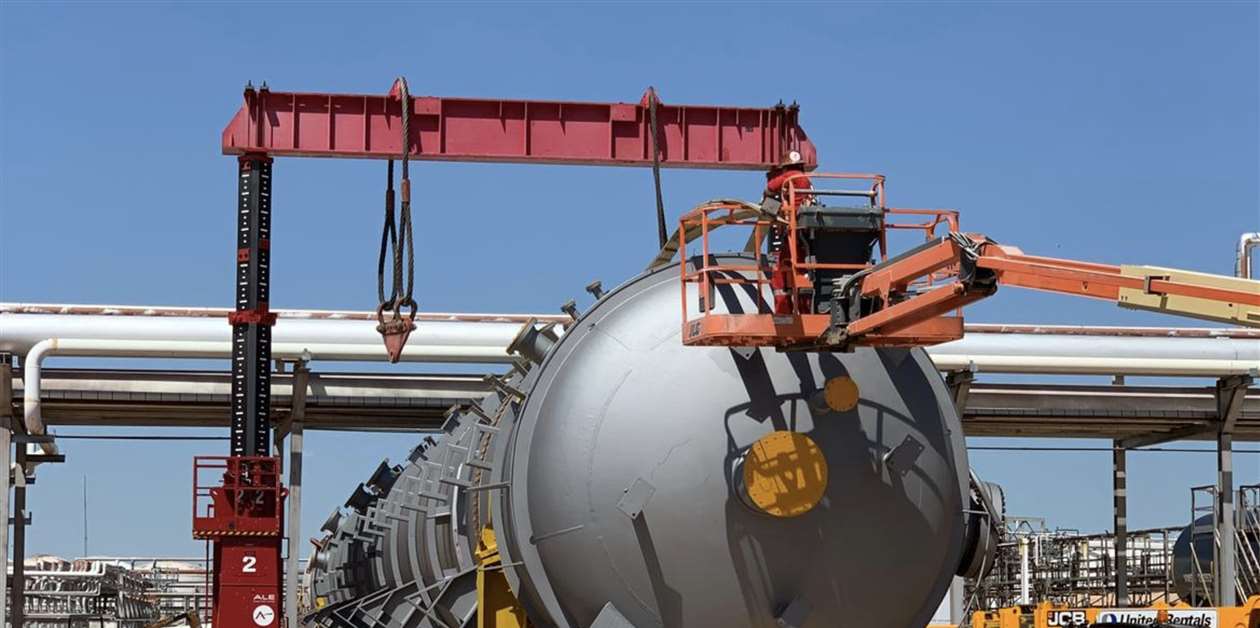 ALE installs refinery vessels - KHL Group
