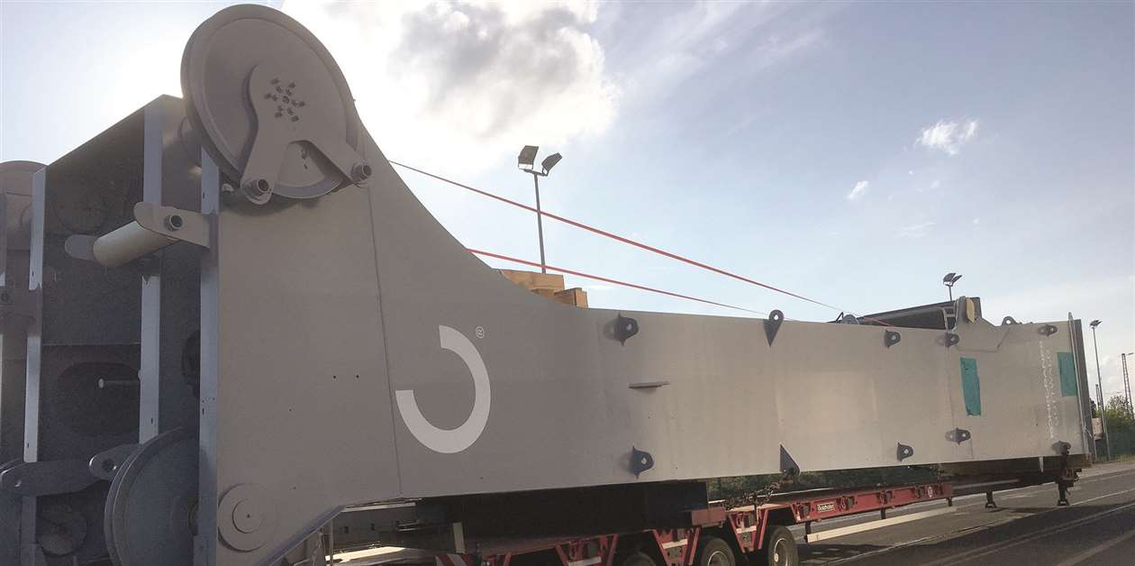 Dockside lifting: extended upgrade - KHL Group