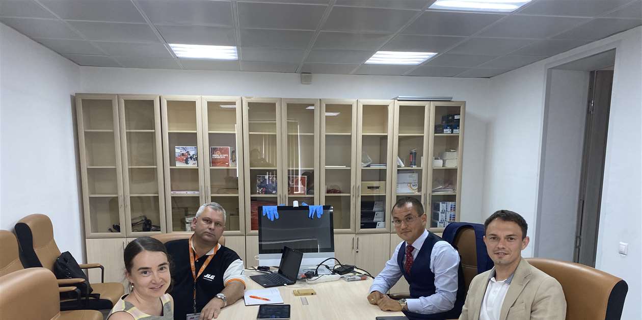 SkyTech partners with JLG in Russia - KHL Group