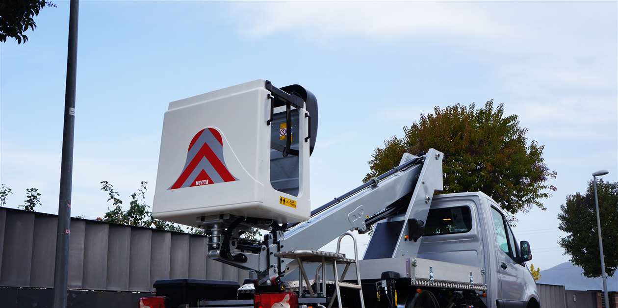 Movex Lift sells hybrid in France - KHL Group