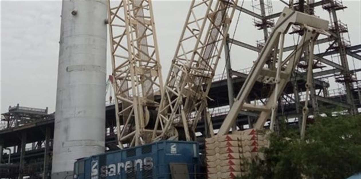 Sponsored Content - Sarens lifts DHT reactor at HMEL in India - KHL Group