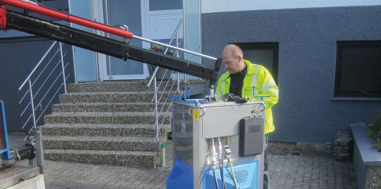Tracto-Technik’s trenchless solutions - KHL Group